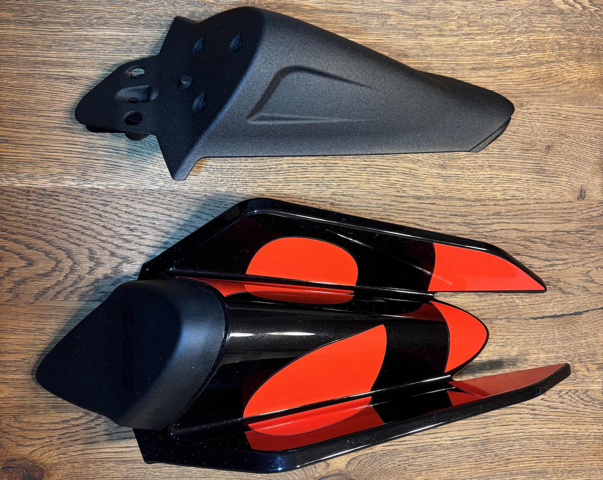 Taming the Tail: A Closer Look at the Evotech-Performance Pillion Seat ...